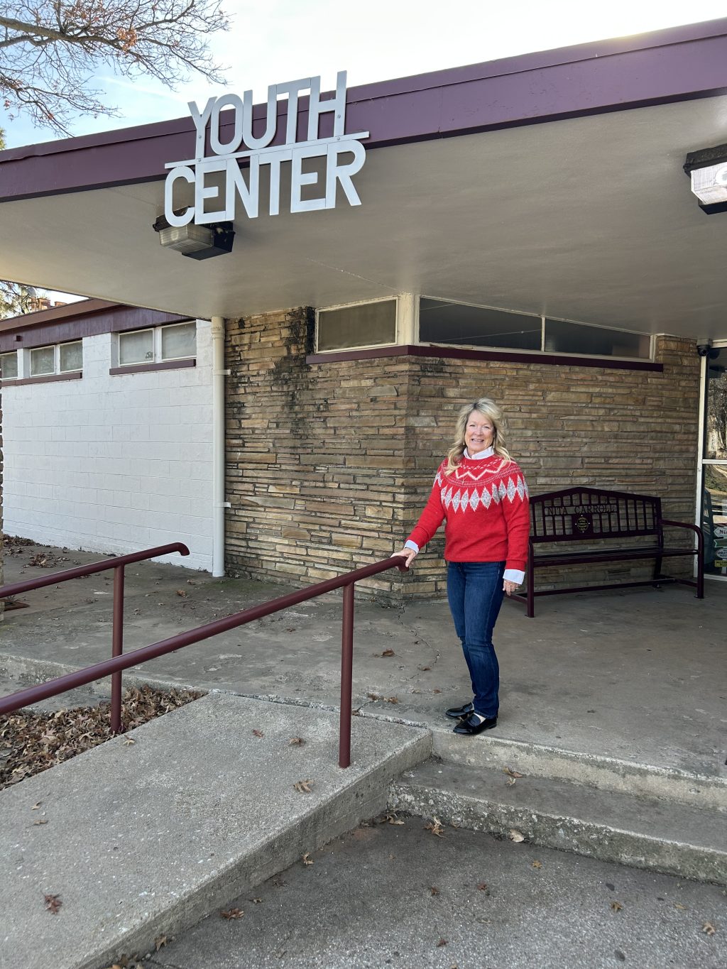 Blackwell Youth Center Receives $10,000 AEP Foundation Grant